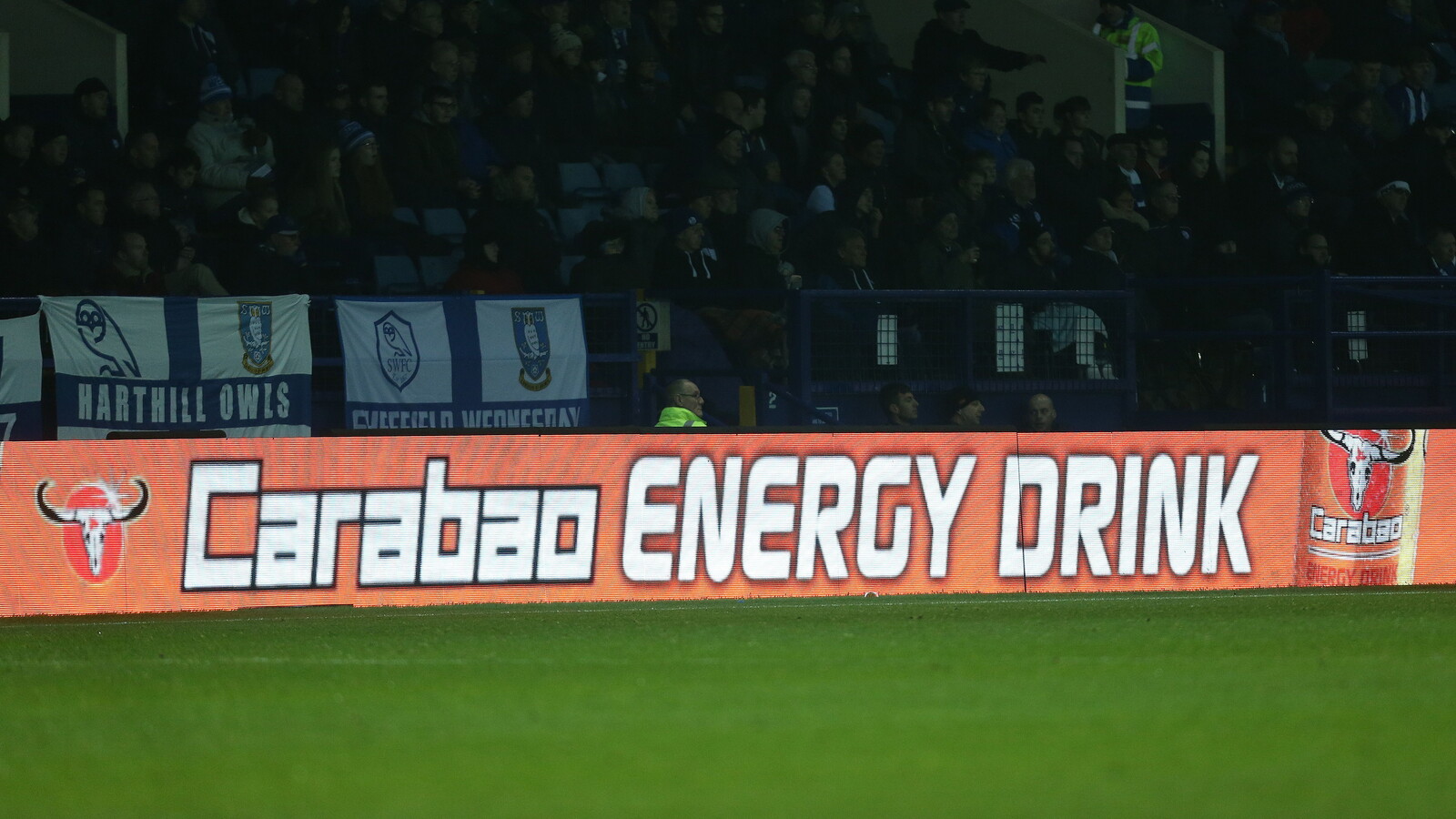 LED Perimeter Advertising | Cambridge United F.C.