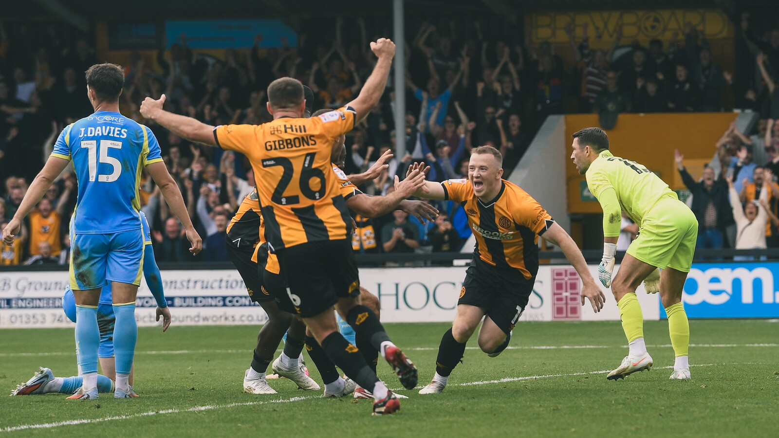 Ben Knight joins the U's | Cambridge United F.C.