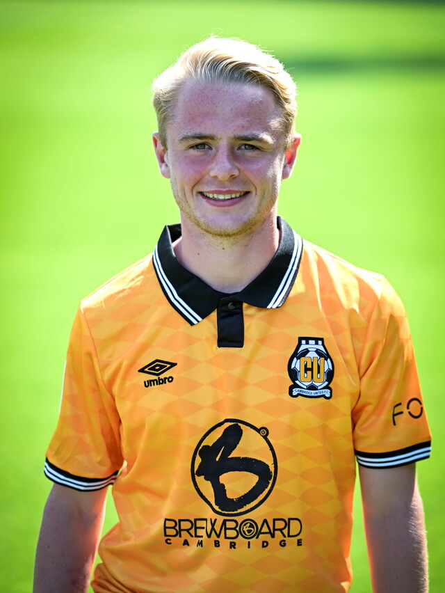 L. Bennett | Cambridge United F.C.