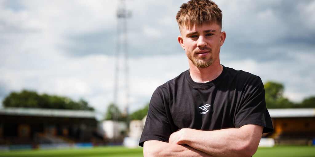 Ben Knight joins the U's | Cambridge United F.C.