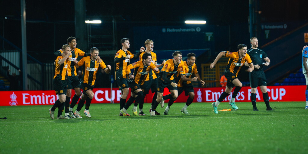 Report: Stockport County 0-0 Cambridge United (4-5 pens) | Cambridge ...